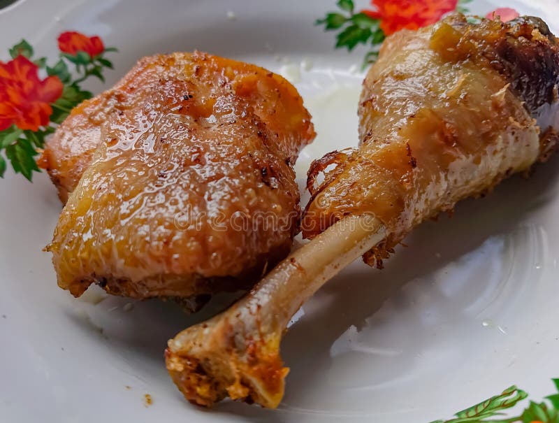 The Free Range Chicken Has Been Fried To Perfection with the Spices ...