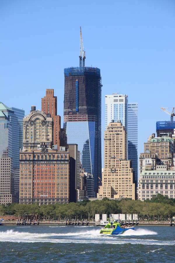 Freedom Tower editorial photography. Image of equipment - 22416747