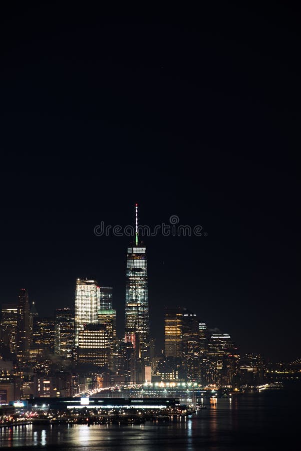 Freedom tower at night editorial photo. Image of downtown - 87000861