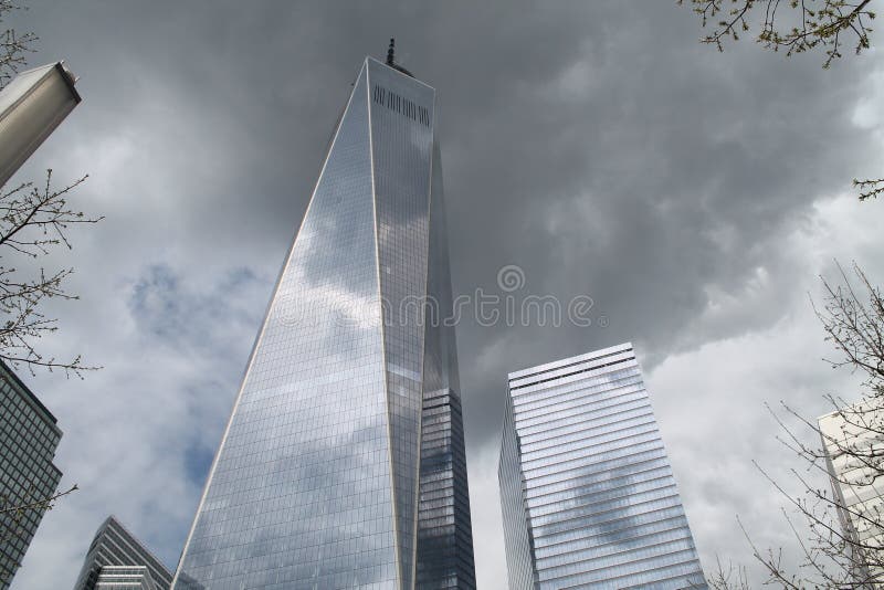 Freedom Tower NYC editorial stock image. Image of reflection - 67912944