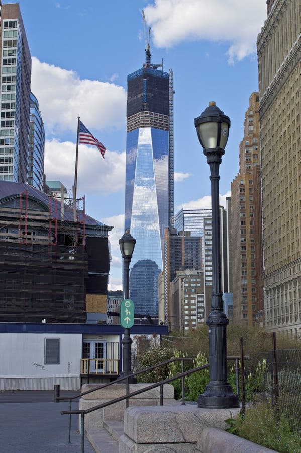 Freedom Tower View editorial photography. Image of tower - 26908162