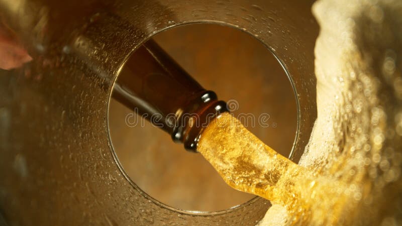 Freeze Motion of Pouring Beer into Pint. Stock Image - Image of wash ...