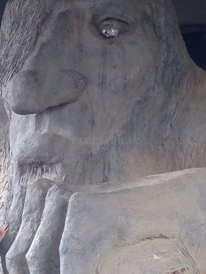 The Fremont Troll, a Colossal Statue Under the North End of the George ...
