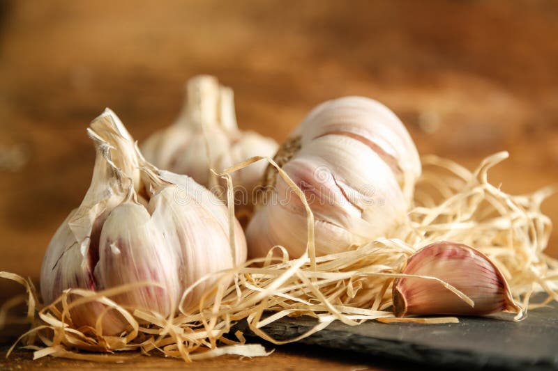 French Garlic from the Market Stock Image - Image of smoked, kitchen ...