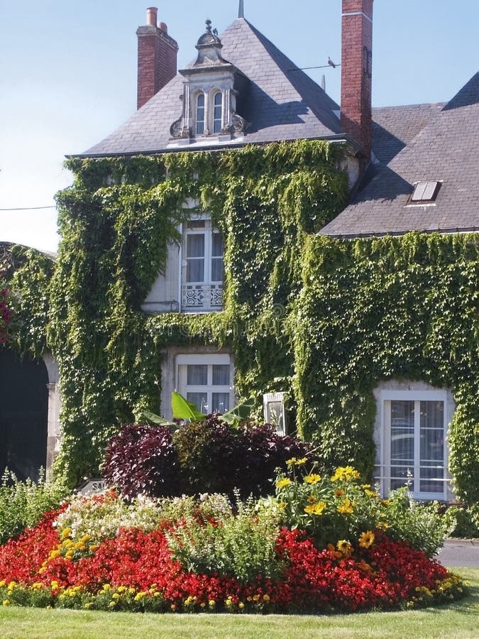 2,800+ French house Free Stock Photos - StockFreeImages