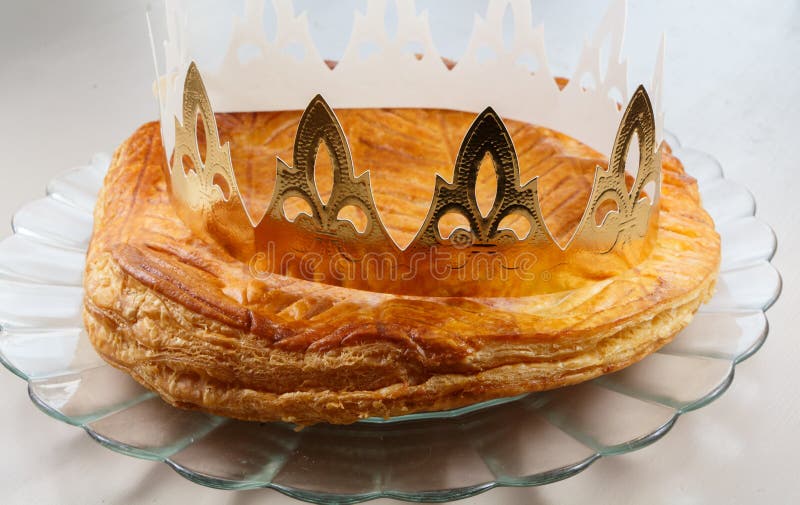 French King Cake with Crown Stock Photo - Image of dish, galette: 200193650
