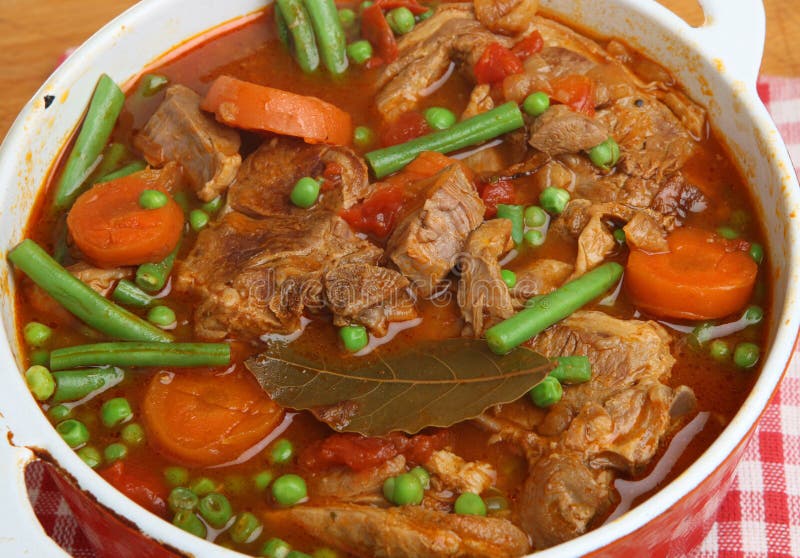 Navarin of Lamb Stew Dinner Stock Photo - Image of sauce, peas: 33621168