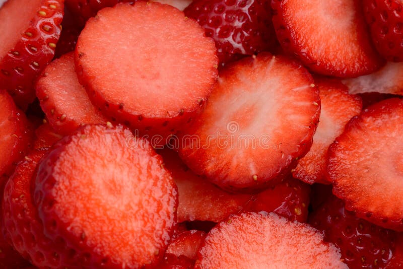 Fresas cortadas imagen de archivo. Imagen de taza, delicioso - 29571437