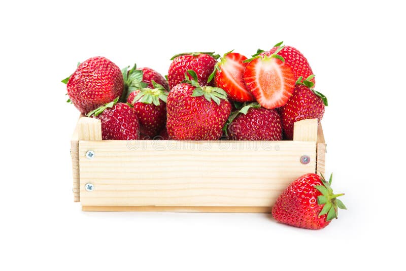Fresas en caja de madera imagen de archivo. Imagen de delicioso - 41585657