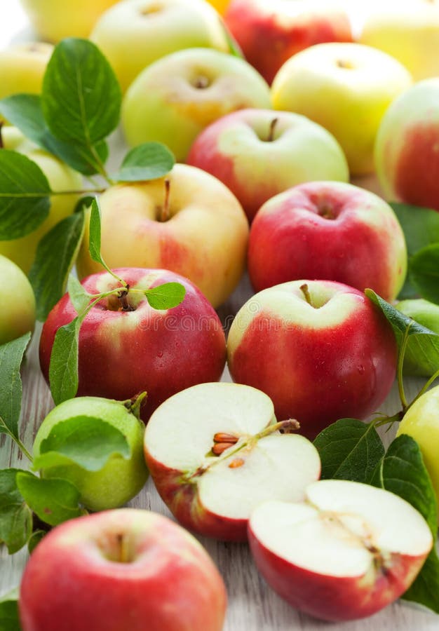 Organic Fresh Apples on Wooden Background in Autum Stock Photo - Image ...