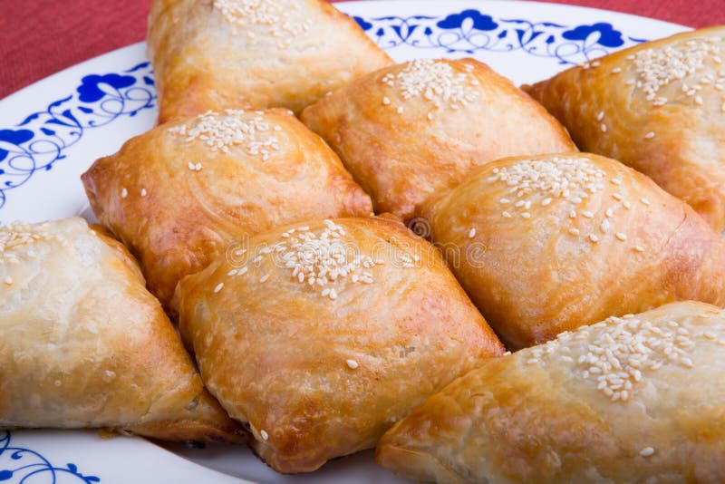 Fresh baked samosas stock image. Image of indian, traditional - 75952745