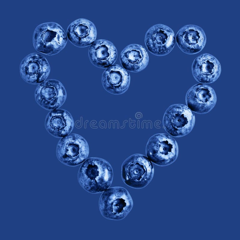 Fresh Blue Blueberry Heart Shape Stock Image - Image of blueberry ...