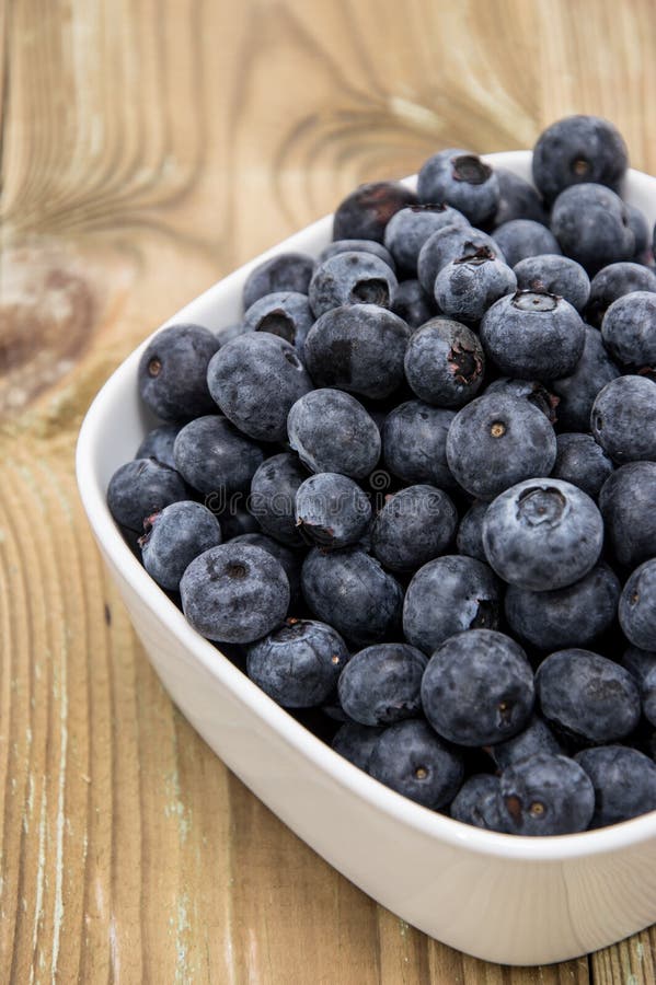 Blueberries in a bowl stock photo. Image of delicious - 44265700