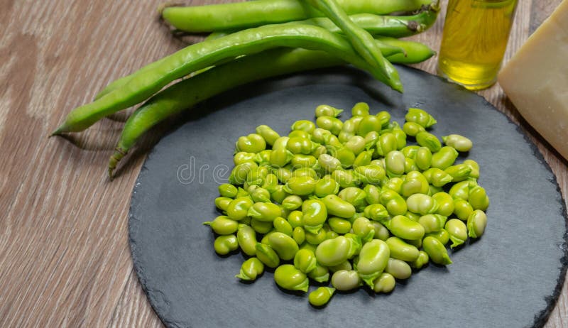 Fresh Broad Beans of Small Dimensions Typical of Sardinia Stock Photo ...