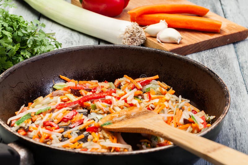 Steaming Mixed Vegetables in the Wok, Asian Style Cooking Vegetarian ...