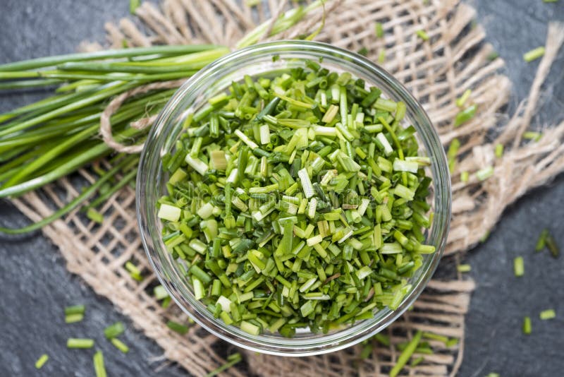 Fresh Chive stock image. Image of herb, leaf, food, natural - 39287459