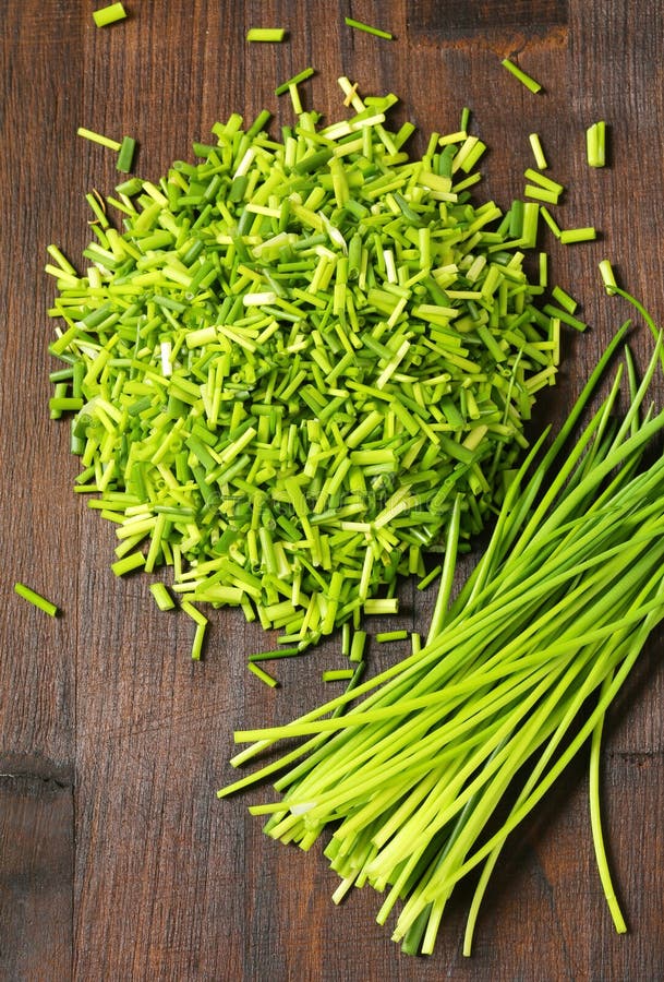 Fresh chopped chives stock photo. Image of ingredient - 143921538