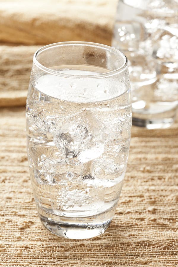 Fresh Clear Water in a Glass Stock Photo - Image of liquid, splashing ...