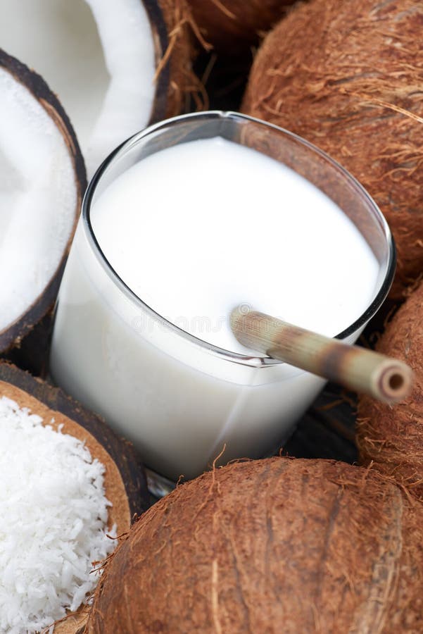 Fresh coconut drink stock image. Image of cocktail, juice - 89025361