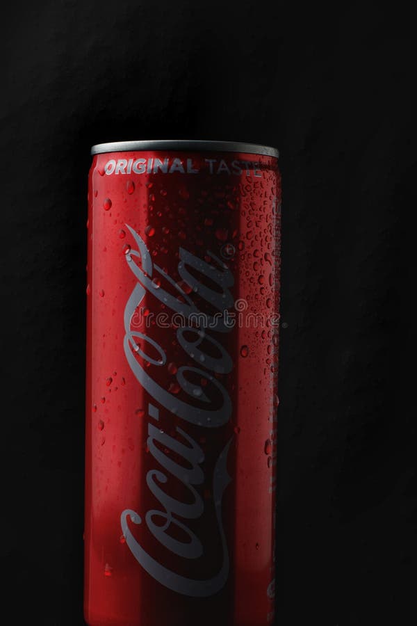 Coca cola can editorial stock image. Image of background - 193948254