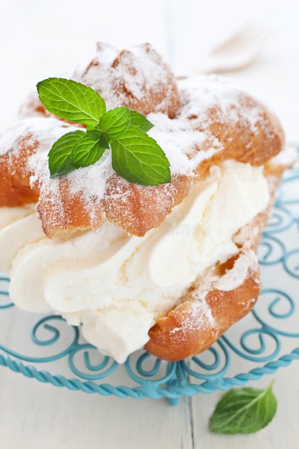 Fresh cream puff stock photo. Image of pastry, eclair - 24375376
