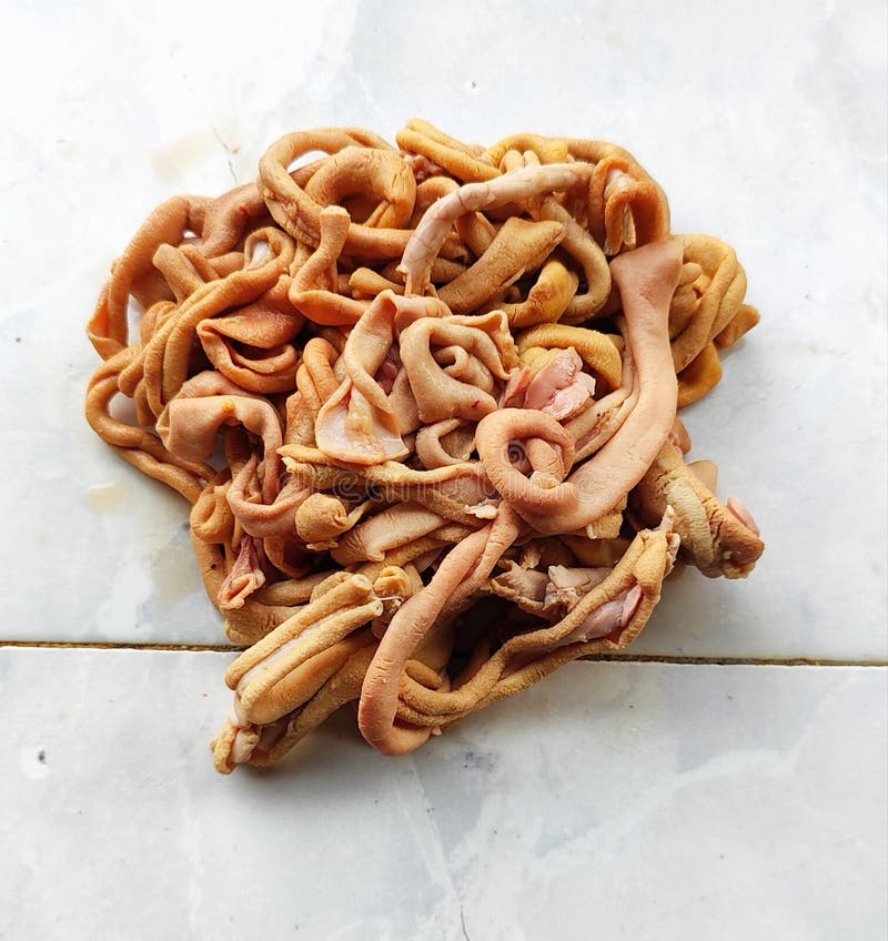 Fresh Cut Chicken Intestines, Suitable for Various Types of Dishes ...