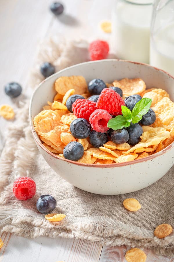 Fresh and Delicious Cornflakes with Berries and Milk for Breakfast ...