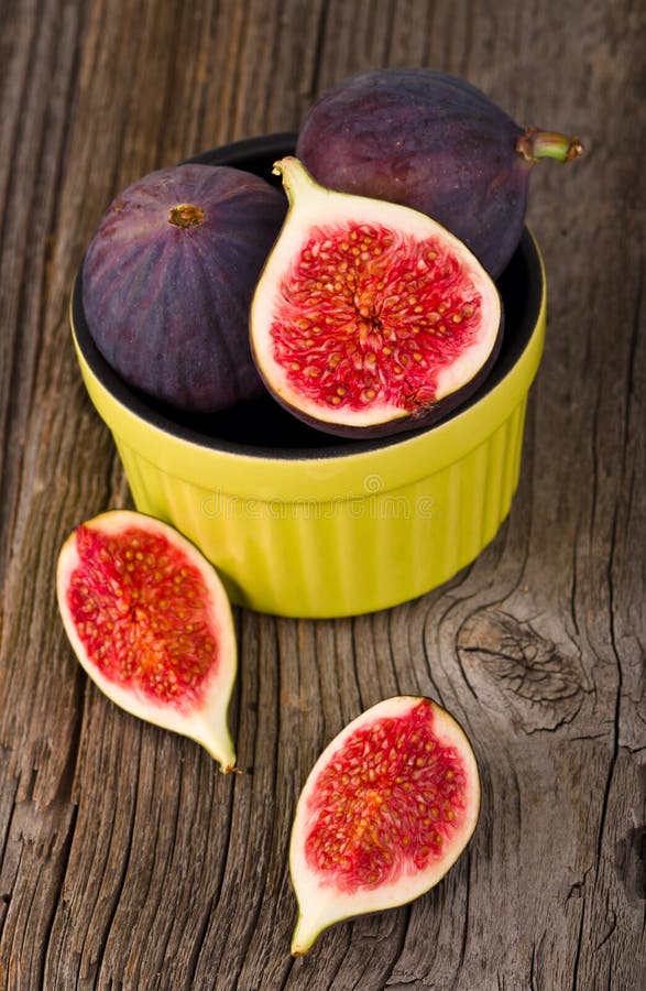 Fresh figs stock photo. Image of halved, autumn, seed - 21184760