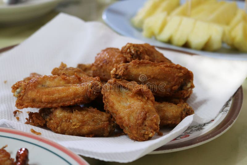 Fresh Fried Chicken on a Plate Set on a Table Stock Photo - Image of ...