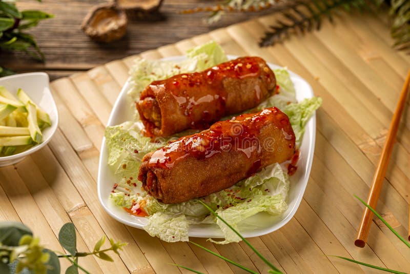 Fresh Fried Chinese Spring Rolls Stock Image - Image of vietnamese ...