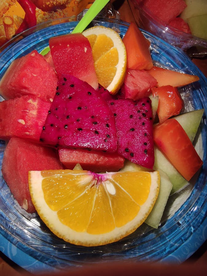 Fresh Fruit: Dragon Fruit, Lemon, Papaya, Melon, Watermelon, Orange ...