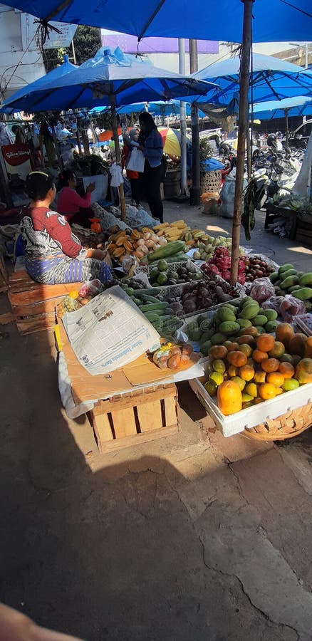 Fresh Fruit in the Market Tradisional Editorial Stock Photo - Image of ...