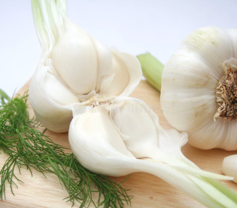 Fresh garlic stock image. Image of plate, vitamins, tomatoes - 11489785