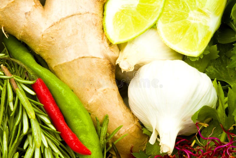 Fresh garlic and ginger stock image. Image of flavour - 17545269