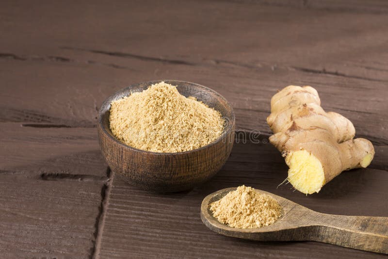 Fresh Ginger Root and Ground Ginger Spice Stock Photo - Image of ...