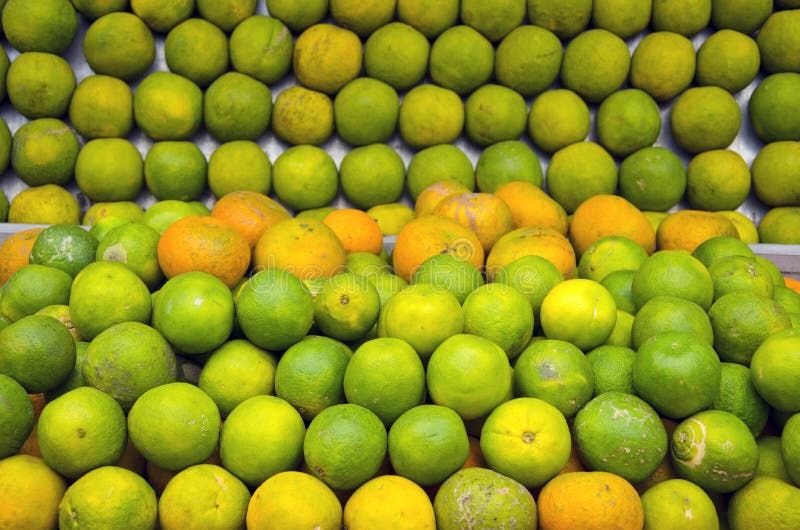 Fresh Green Lemon in Delhi Market Stock Photo - Image of food, sale ...