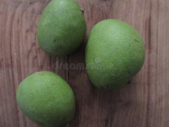 Fresh Green Mango on the Table Stock Photo - Image of taste, citrus ...