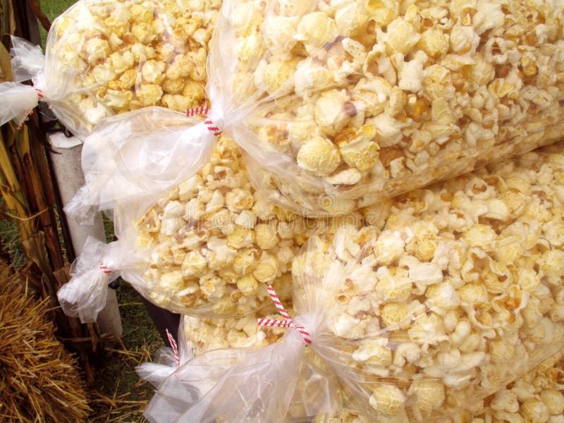Fresh, hot pop corn stock photo. Image of concession - 11184674