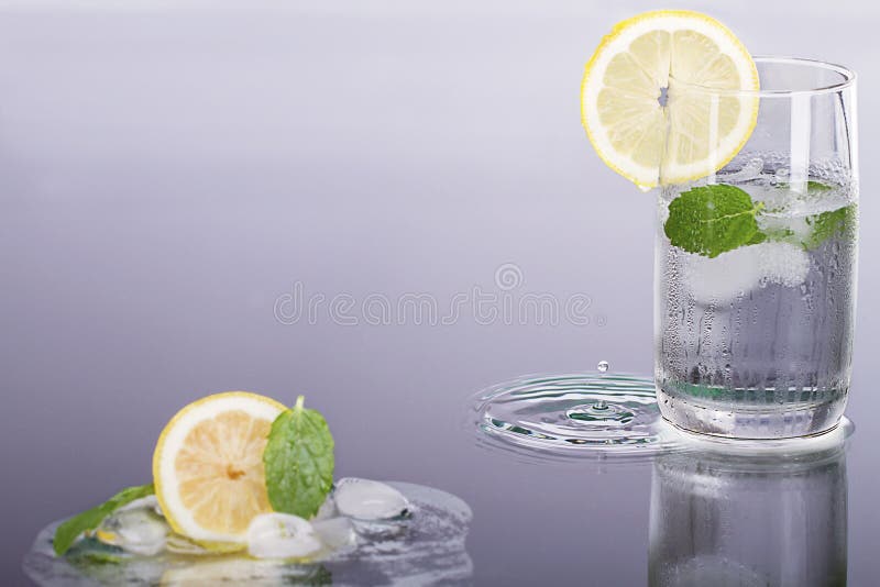 Fresh Lemon Drink with Mint. Stock Photo - Image of health, drink: 29149496