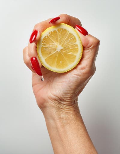 Lemon Squeeze Stock Illustrations – 1,098 Lemon Squeeze Stock ...