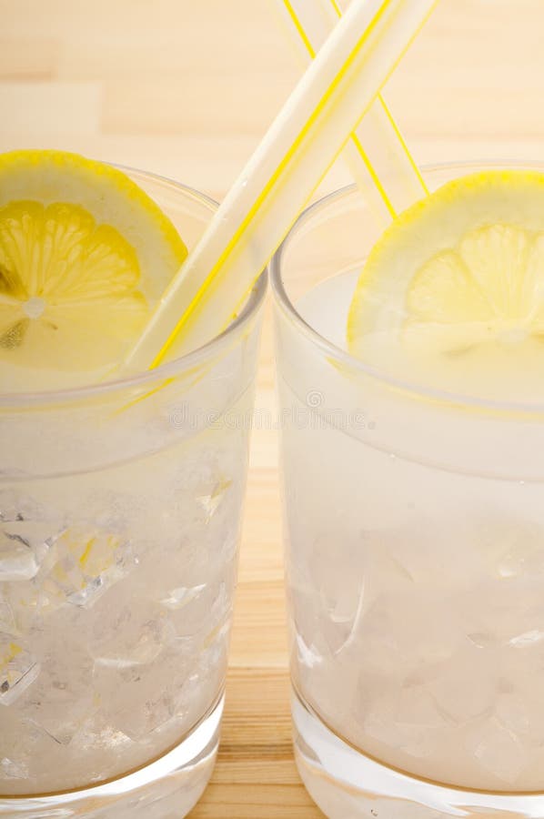 Fresh lemonade drink stock image. Image of lemon, beverage - 26164403