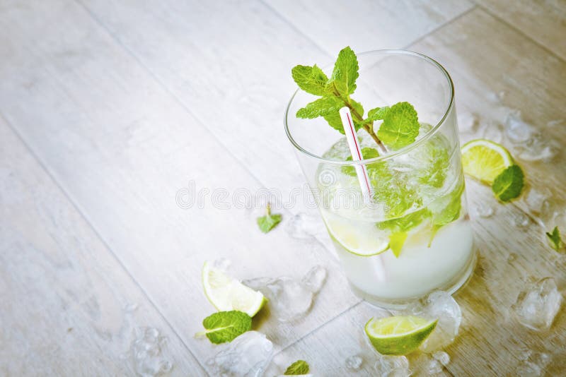Fresh mojito cocktail stock photo. Image of ingredient - 29182418