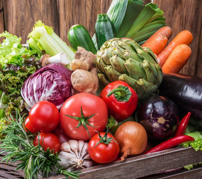 Fresh Multi-colored Vegetables in Wooden Crate. Stock Image - Image of ...