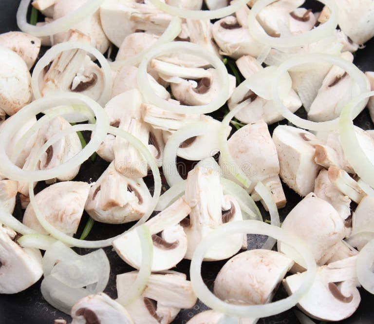 Fresh Mushrooms with Onions Stock Image - Image of cooking, white: 32140069