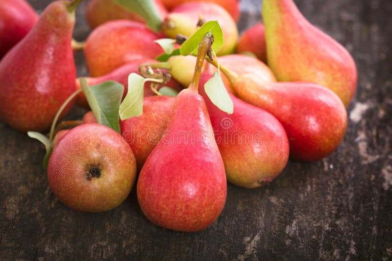 Fresh organic pears stock image. Image of organic, closeup - 55949577