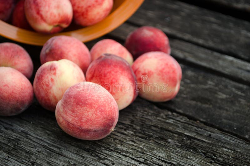 Fresh Peaches on Wooden Table Stock Image - Image of closeup, nutrient ...