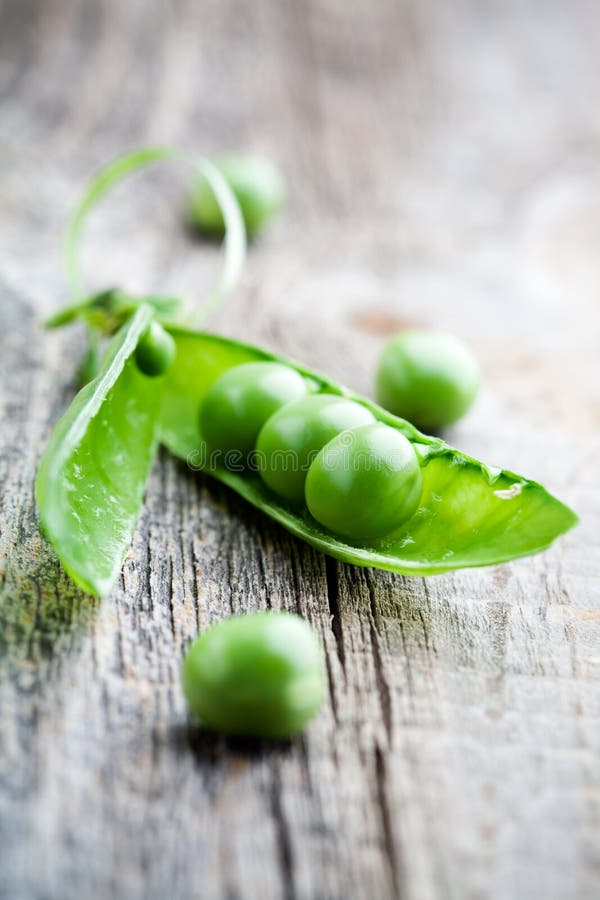 Fresh peas stock photo. Image of nutrition, lifestyle - 26242934