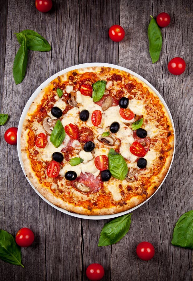 Fresh pizza stock photo. Image of vegetable, fresh, pizza - 27934882