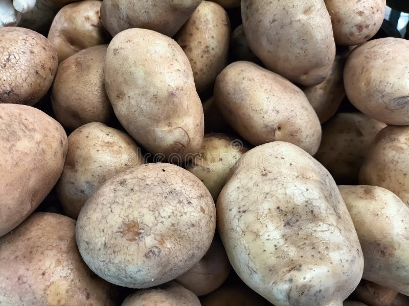 Fresh Potato at Groceries Store Stock Image - Image of fruit, cuisine ...