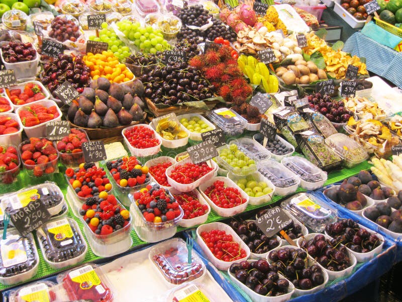 Fresh Produce at a Market editorial photo. Image of vegetables - 25894116